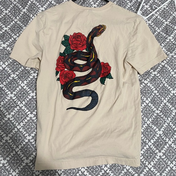 H&M | Tops | Hm Graphic T Shirt | Poshmark